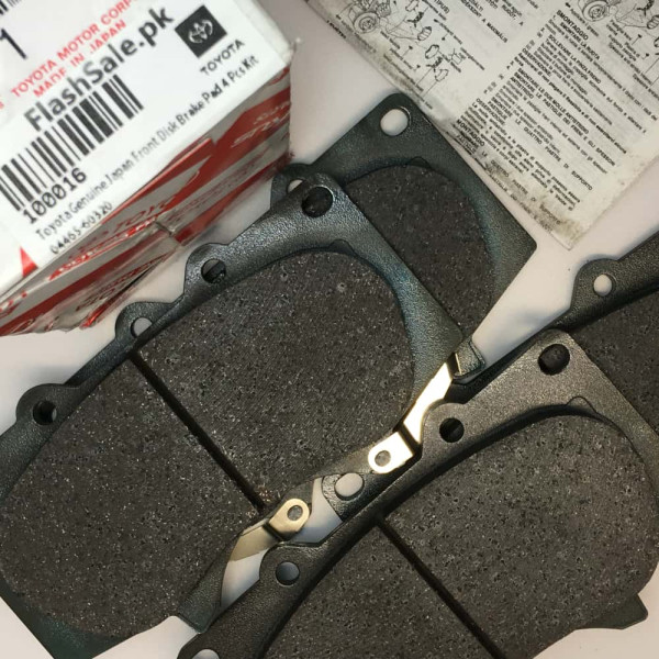 Toyota Genuine Japan Front Disk Brake Pad 4 Pcs Kit 04465-60320