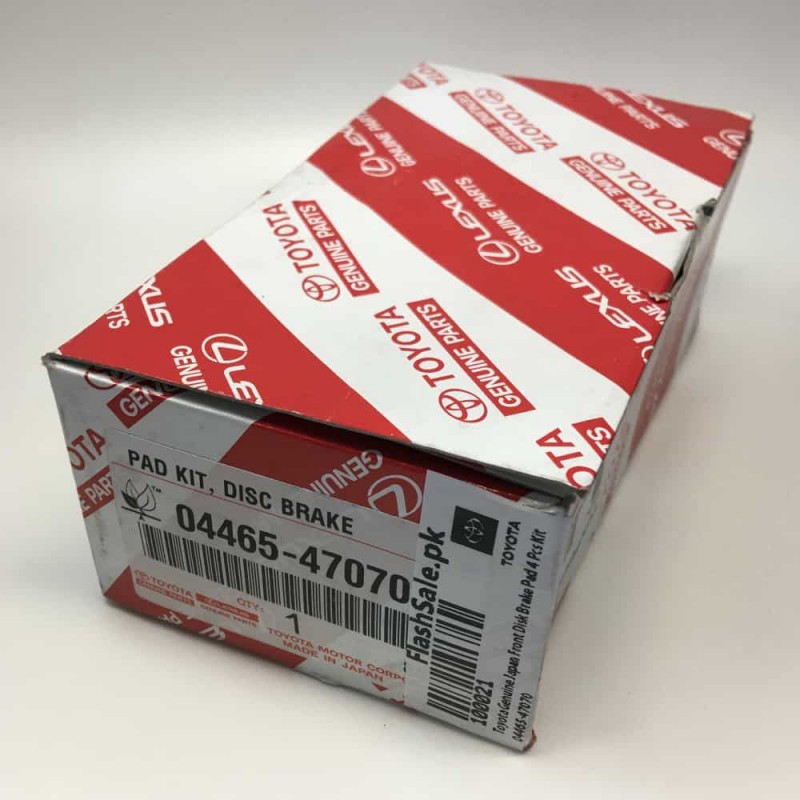 Toyota Genuine Japan Front Disk Brake Pad 4 Pcs Kit 04465-47070